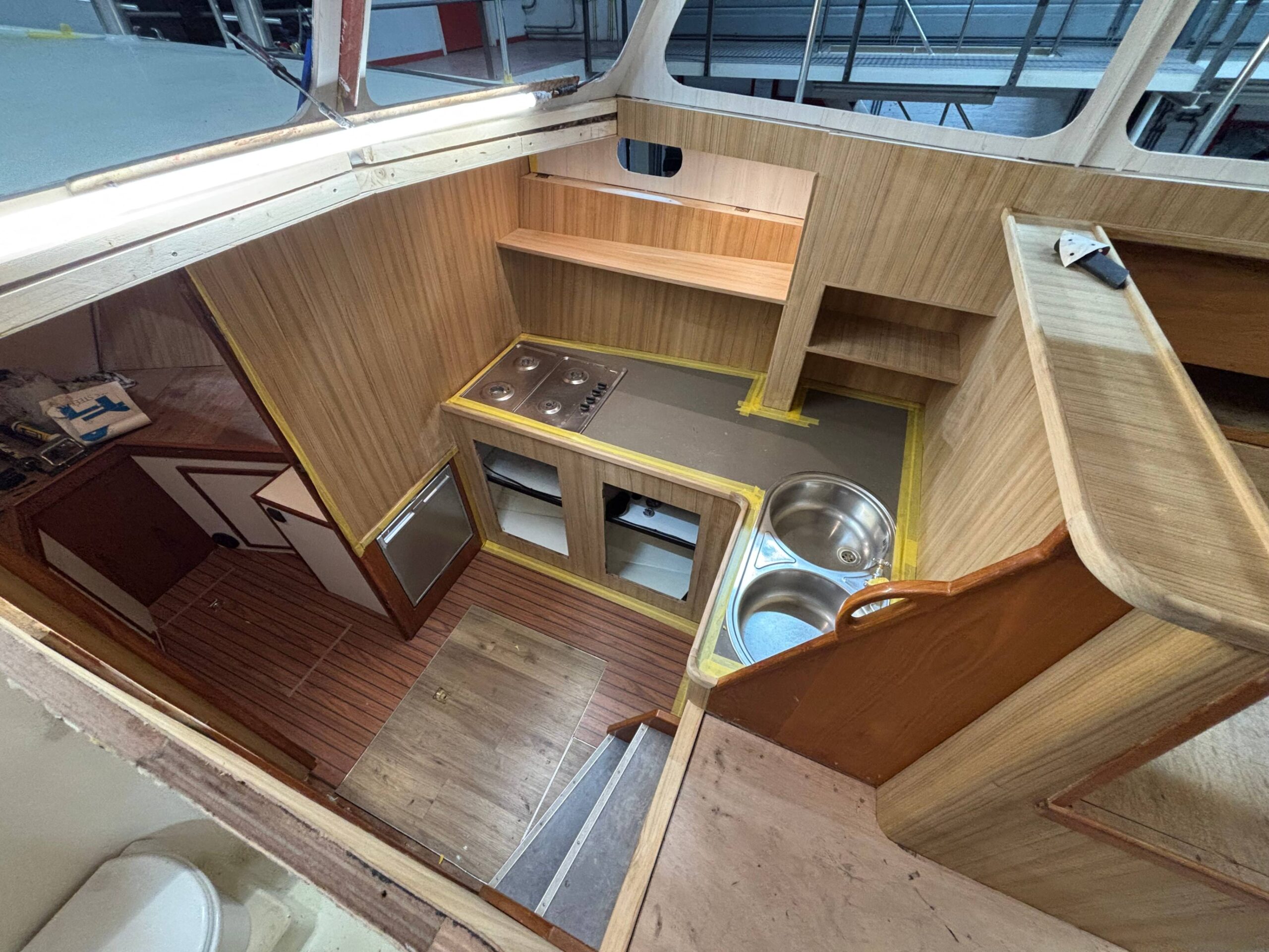 Comprehensive Renovation of the Barkas 1100 C in Full Swing! - Verhuur